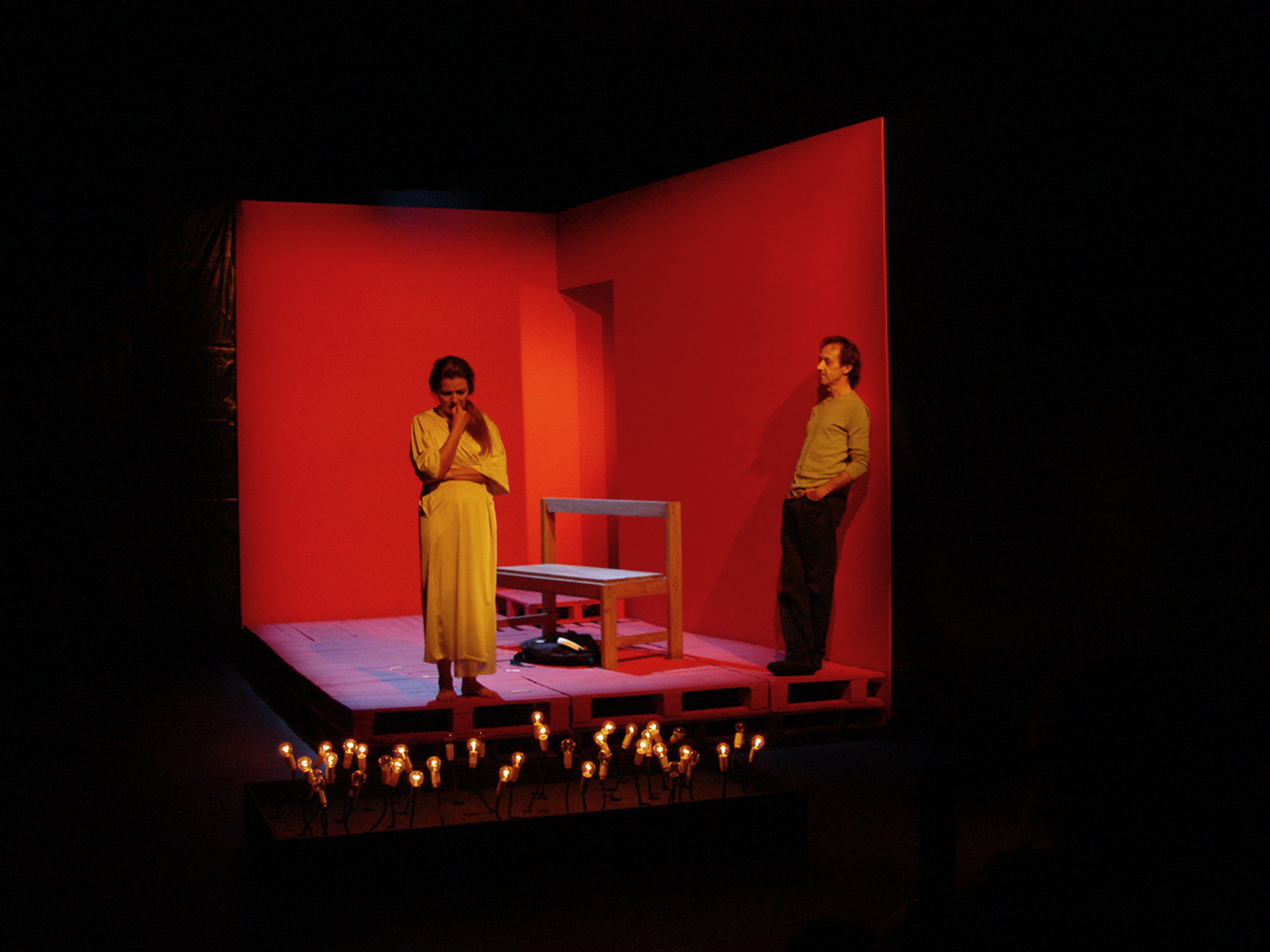 Cenography for "Mal Me Queres"